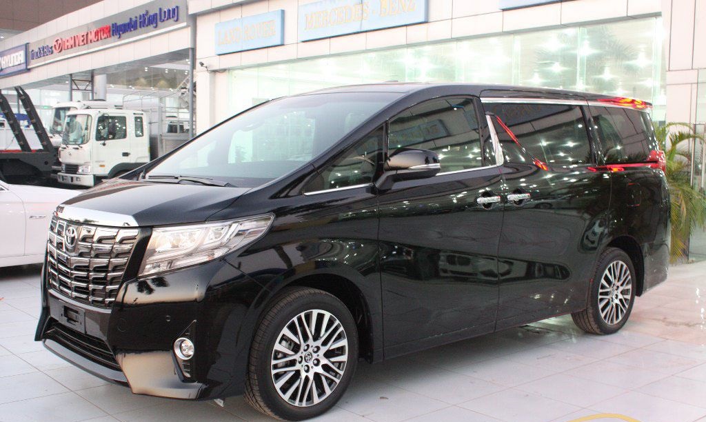 Báo giá xe Toyota Alphard 2018
